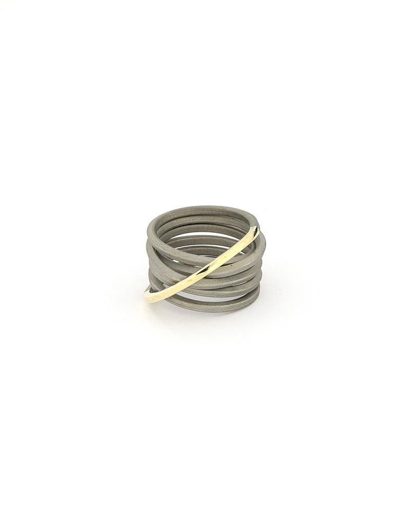 Steel Coil Ring 6 – Facèré Jewelry Art