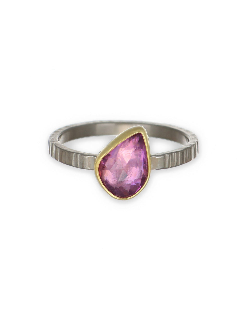 Pink Pear Ring – Facèré Jewelry Art